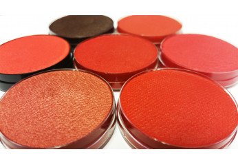 Noddies has a wide range of Superstar red tones!